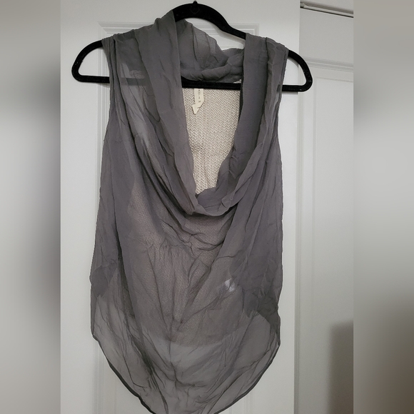 Maggie Ward | Tops | Maggie Ward | Poshmark